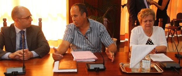 Ramón Bermúdez vuelve a denunciar el "oscurantismo y la falta de ...