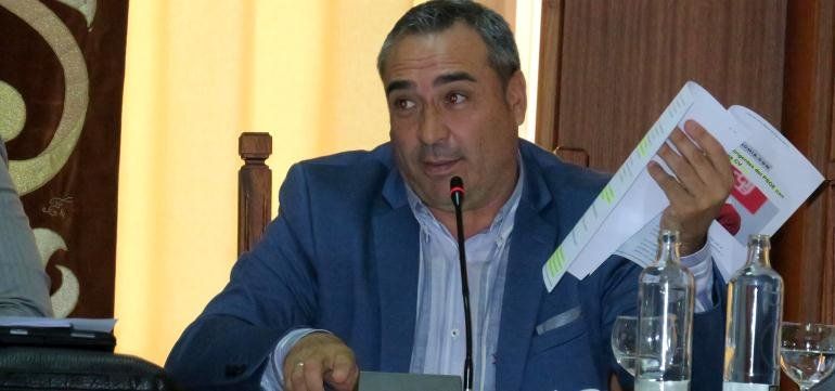 Ángel Vázquez ha realizado 14 viajes que han costado 21.700 euros en ...