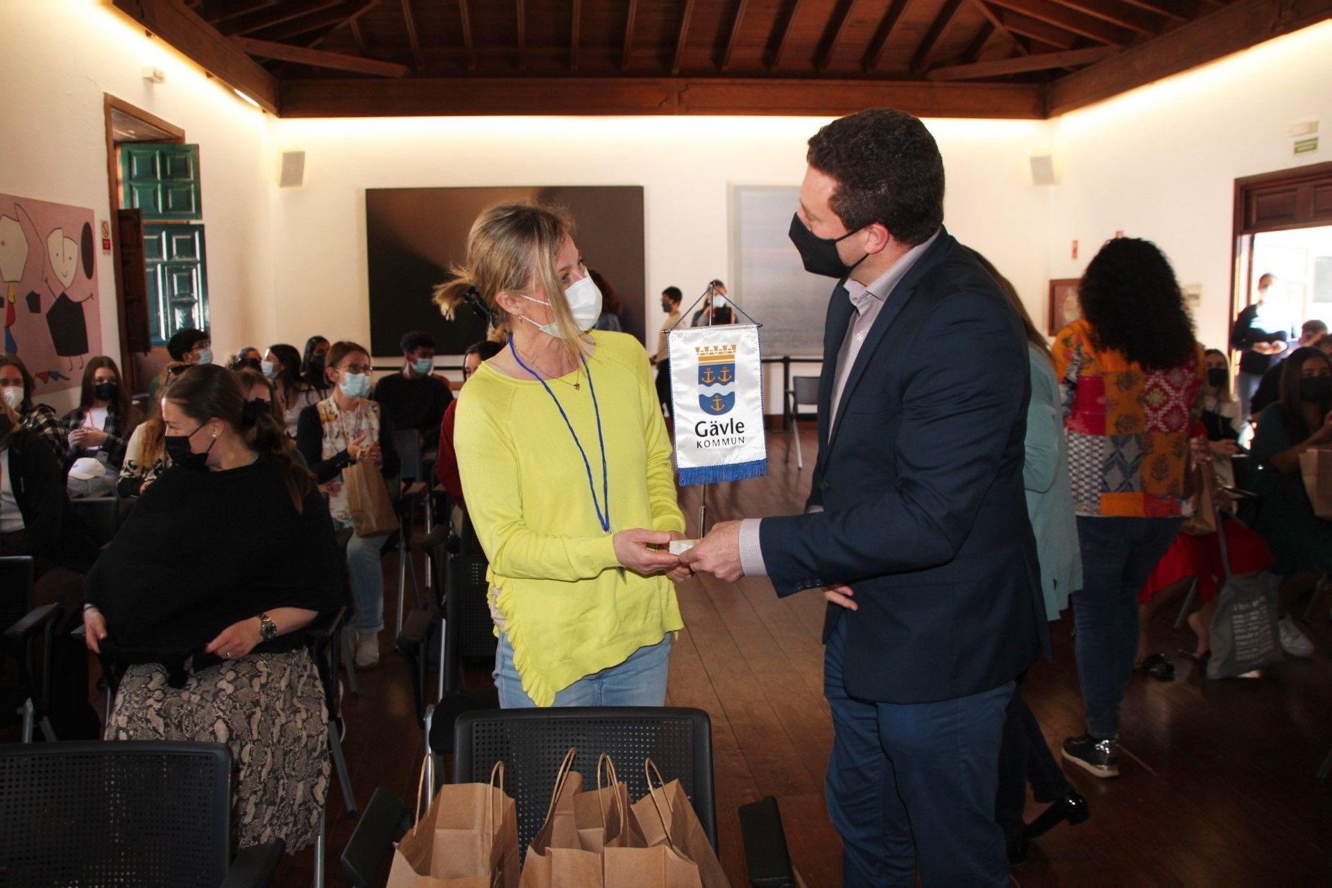Treinta jóvenes europeos conocen Lanzarote de la mano de alumnos del ...