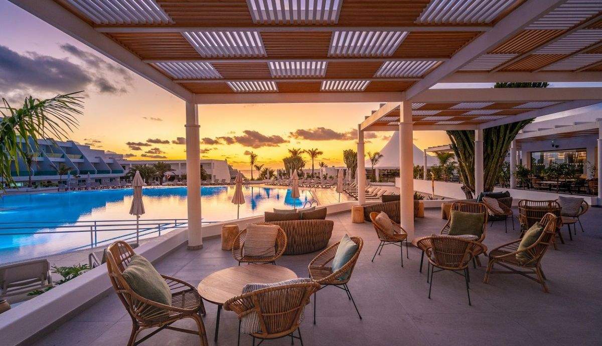 Presentan el nuevo hotel Radisson en Costa Teguise y el MYND Yaiza en ...