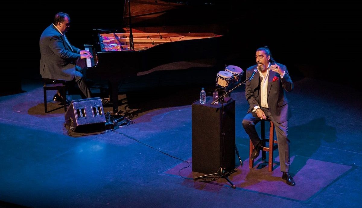 Diego 'El Cigala' llena el aforo en un concierto íntimo en el Teatro ...