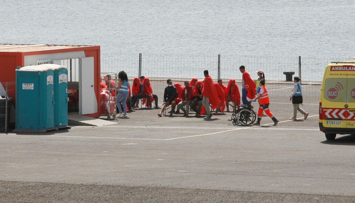 Los migrantes de cinco de las pateras llegadas a Lanzarote serán ...