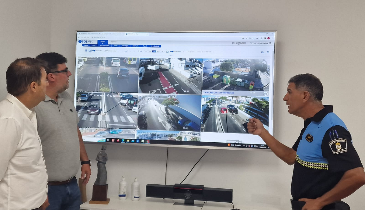 The new security cameras of San Bartolomé and Playa Honda are now ...