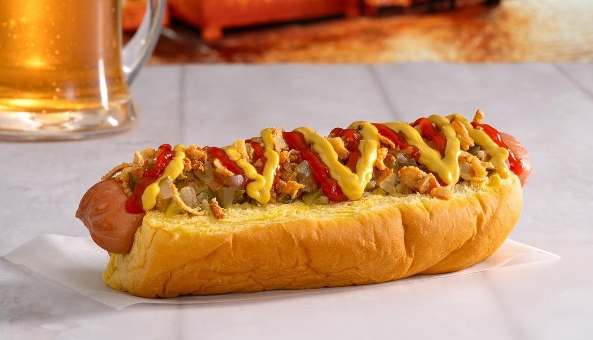 Iberia Express ofrecerá perritos calientes XXL en sus vuelos con ...