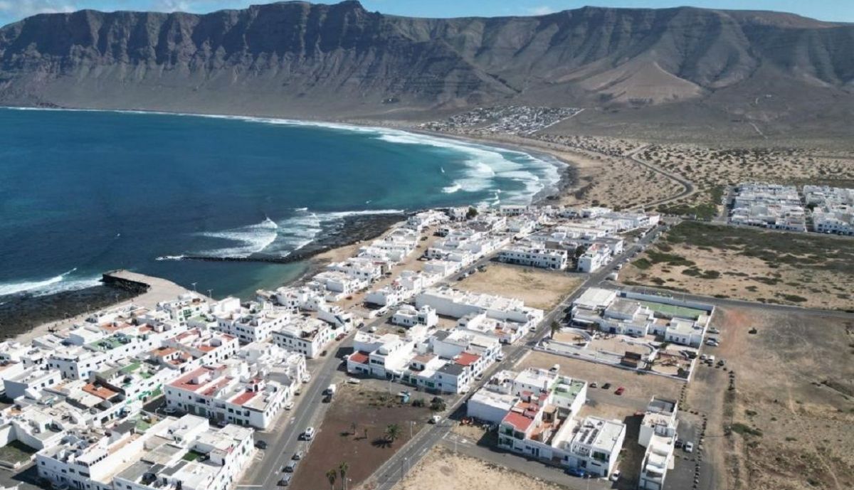 A consulta pública la Evaluación Ambiental de las alineaciones y ...