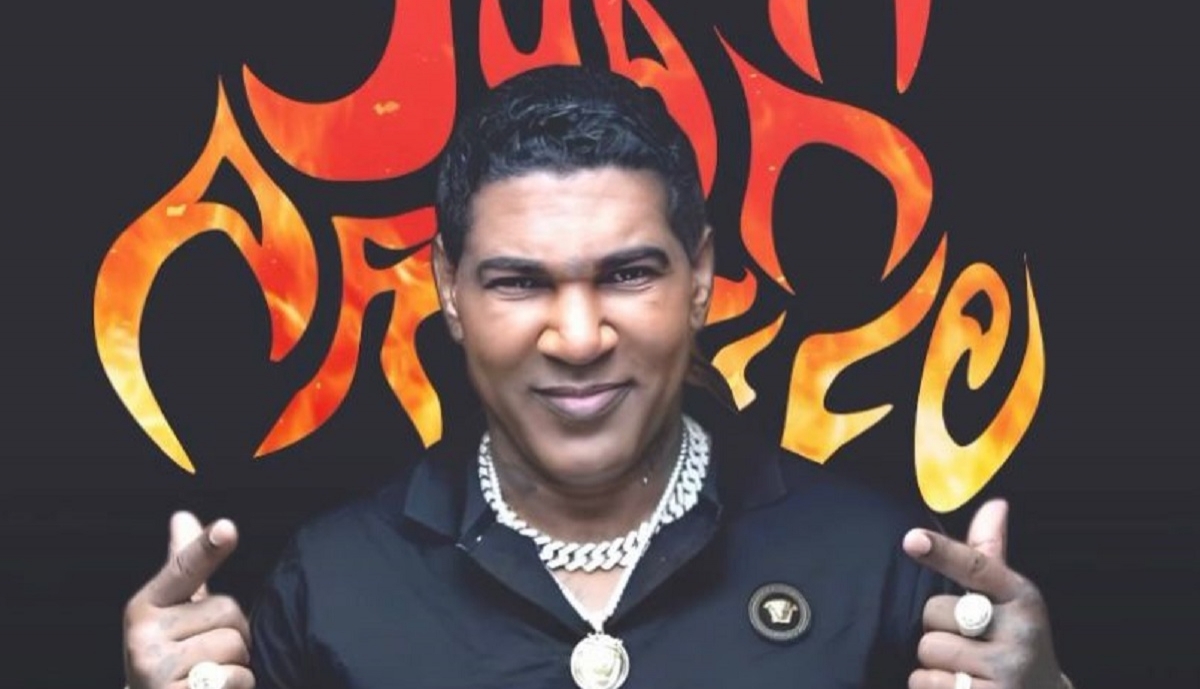 Urban merengue singer Omega El Fuerte will offer a concert in Arrecife ...