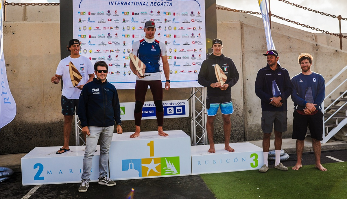 El danés Johan Søe vence en los 'Lanzarote iQFOiL Games'
