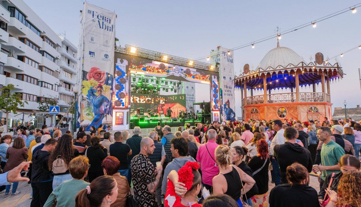 El PSOE afirma que Yonathan de León se gastó 550.000 euros en la Feria ...