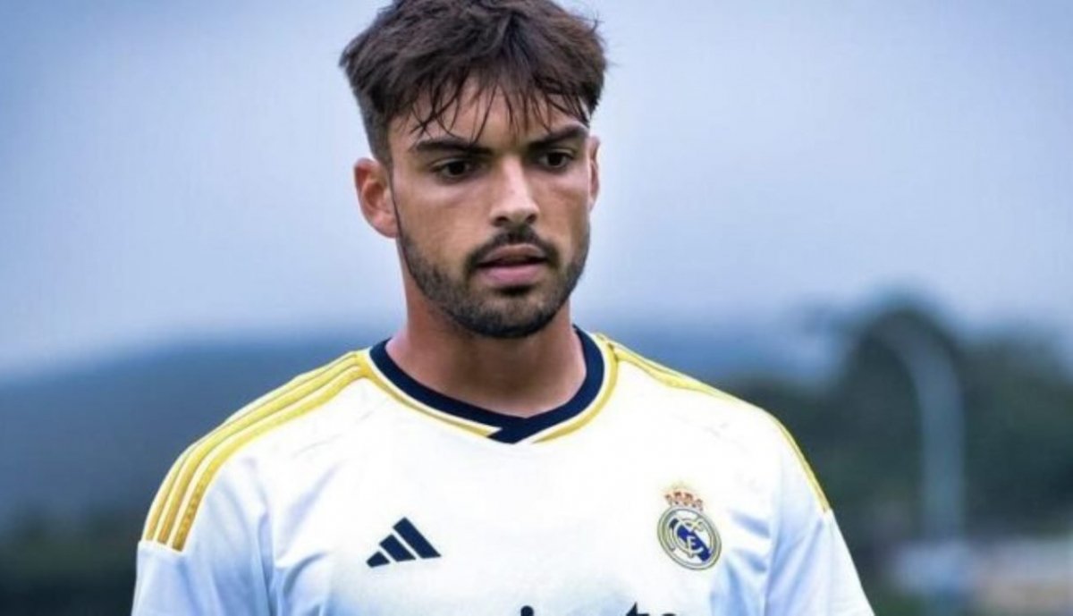 El juez procesa a Raúl Asencio y sus 3 excompañeros por compartir vídeos sexuales de una menor