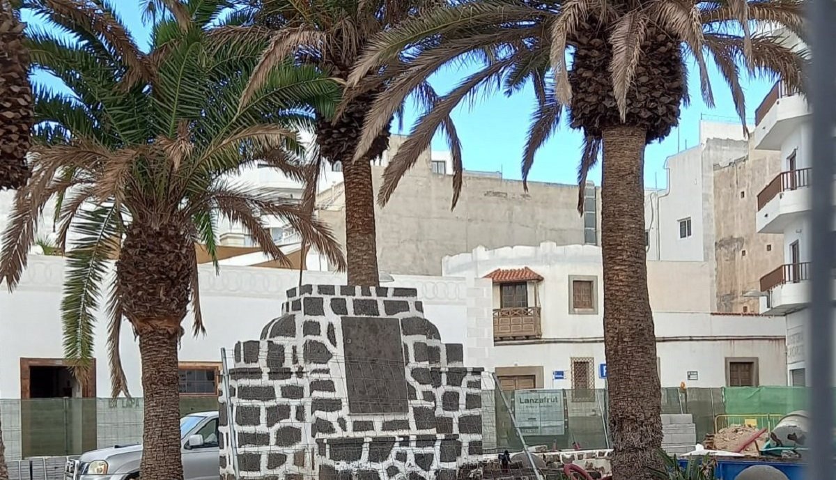 El PP de Lanzarote se suma a VOX y condena la retirada de la cruz ...