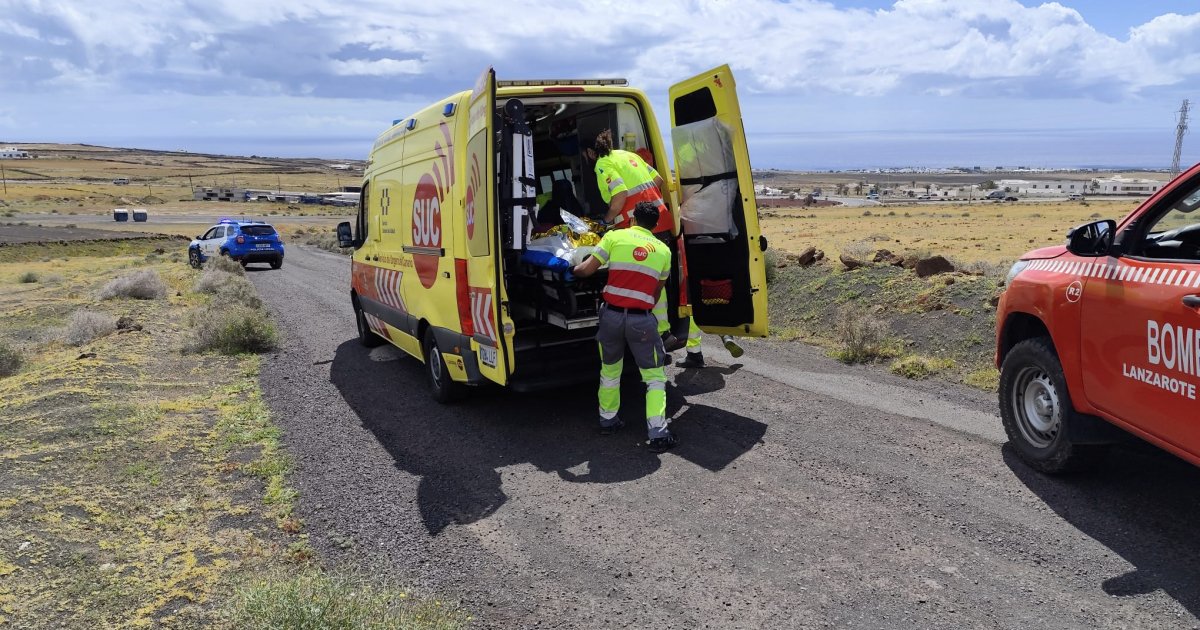 Extreme rescue: Woman injured after fall from horse in La Asomada
