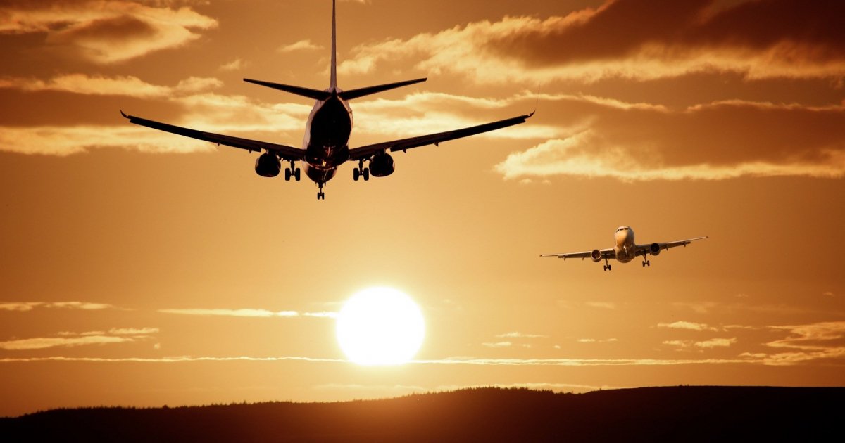 Abril 2026: ENAIRE impulsa el tráfico aéreo nacional (+4,2%), Canarias ...